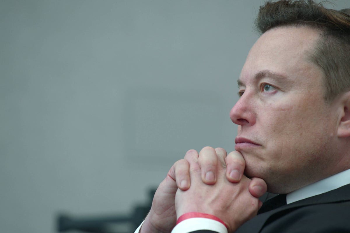 Elon Musk boasts about beating Twitter bankruptcy after an "extremely ...