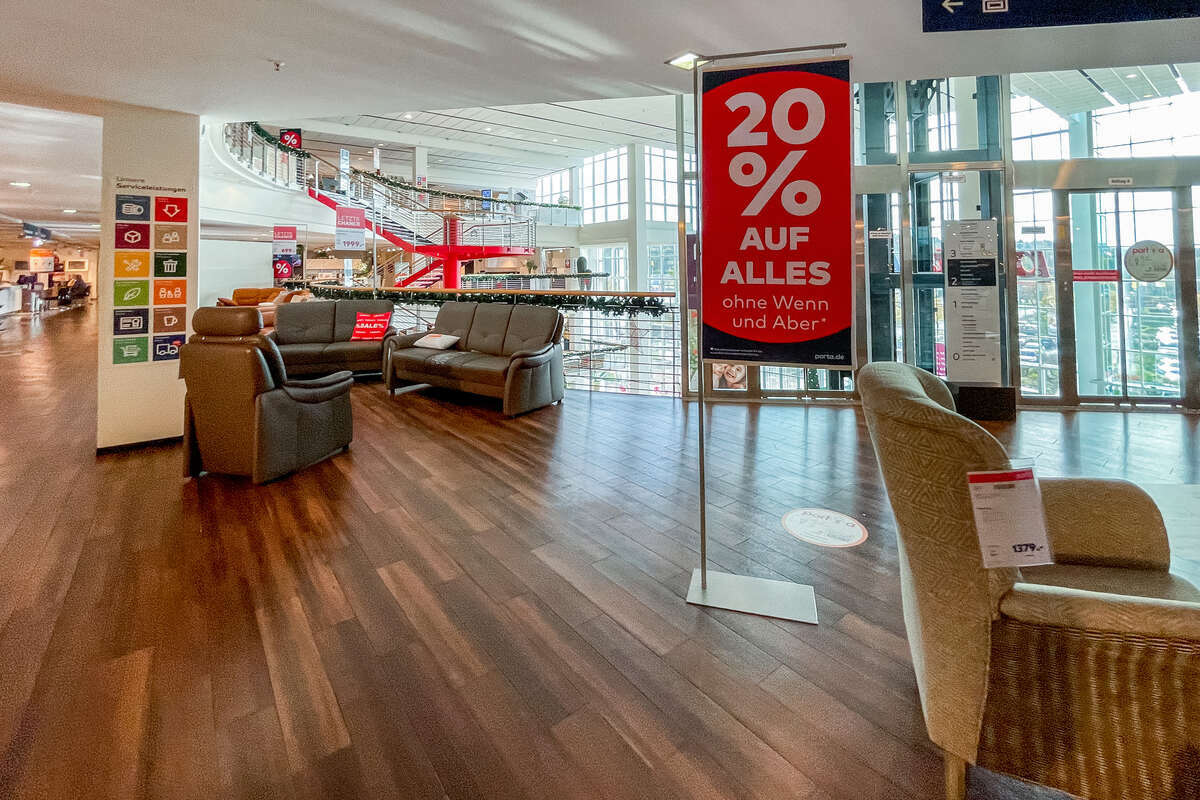 porta Aachen startet am Samstag (27.11.) super günstig den BLACK SALE