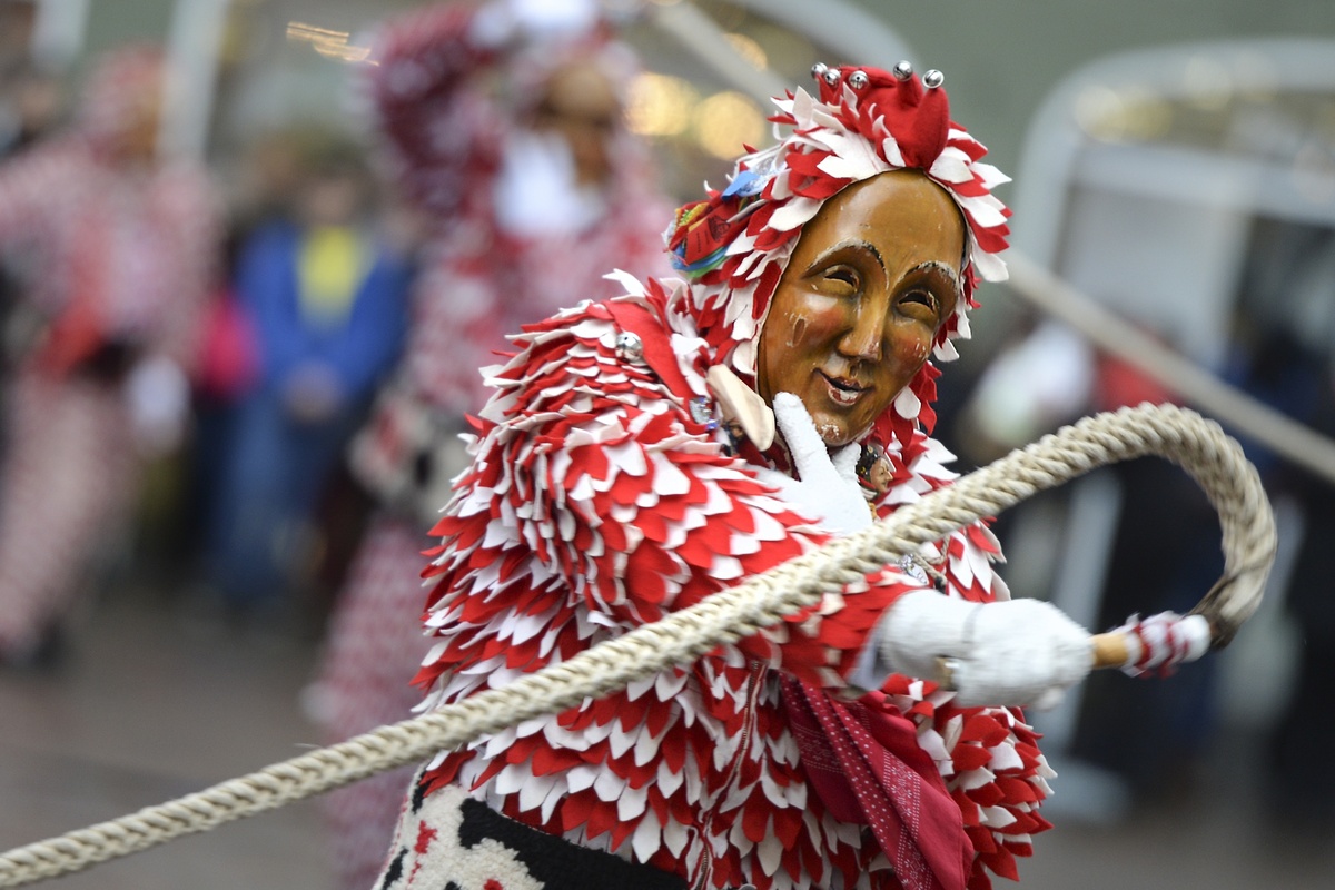Buntes Fasnet-Wochenende in Weingarten: Tausende Narren treffen sich ab ...