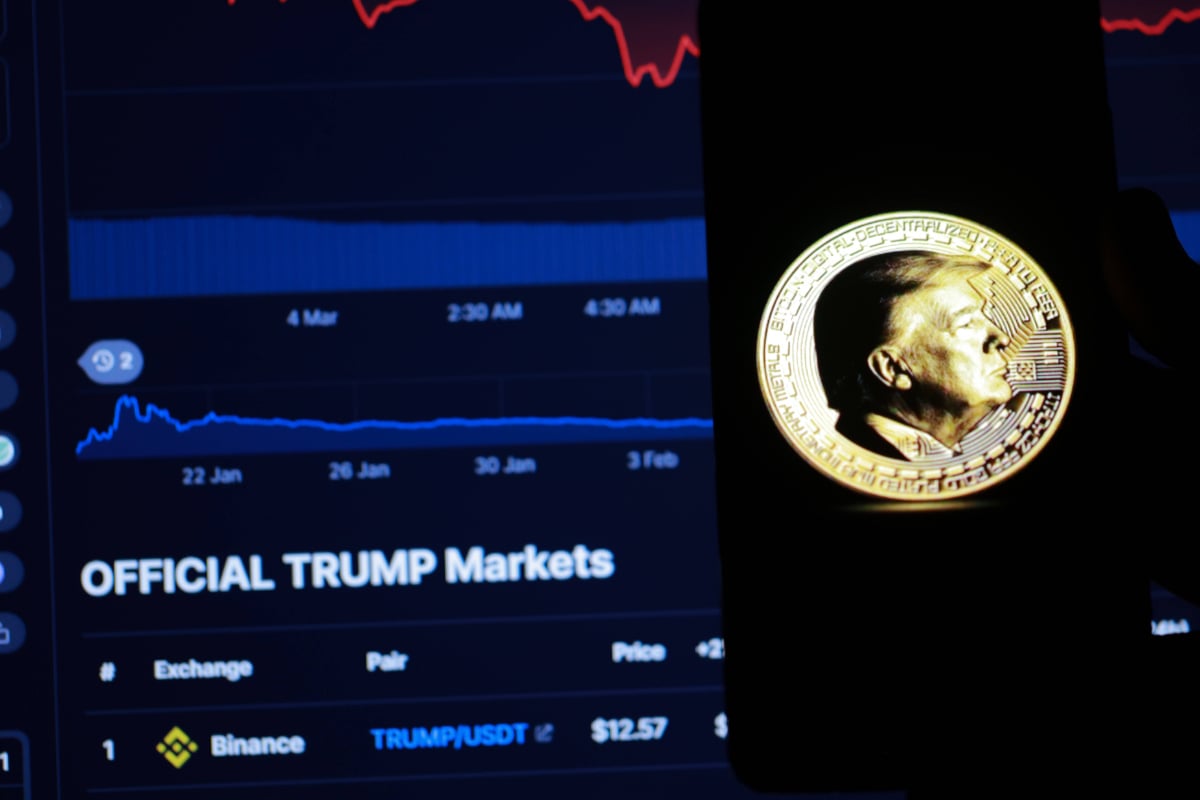 Trump invites top holders of his meme coin to have dinner with him
