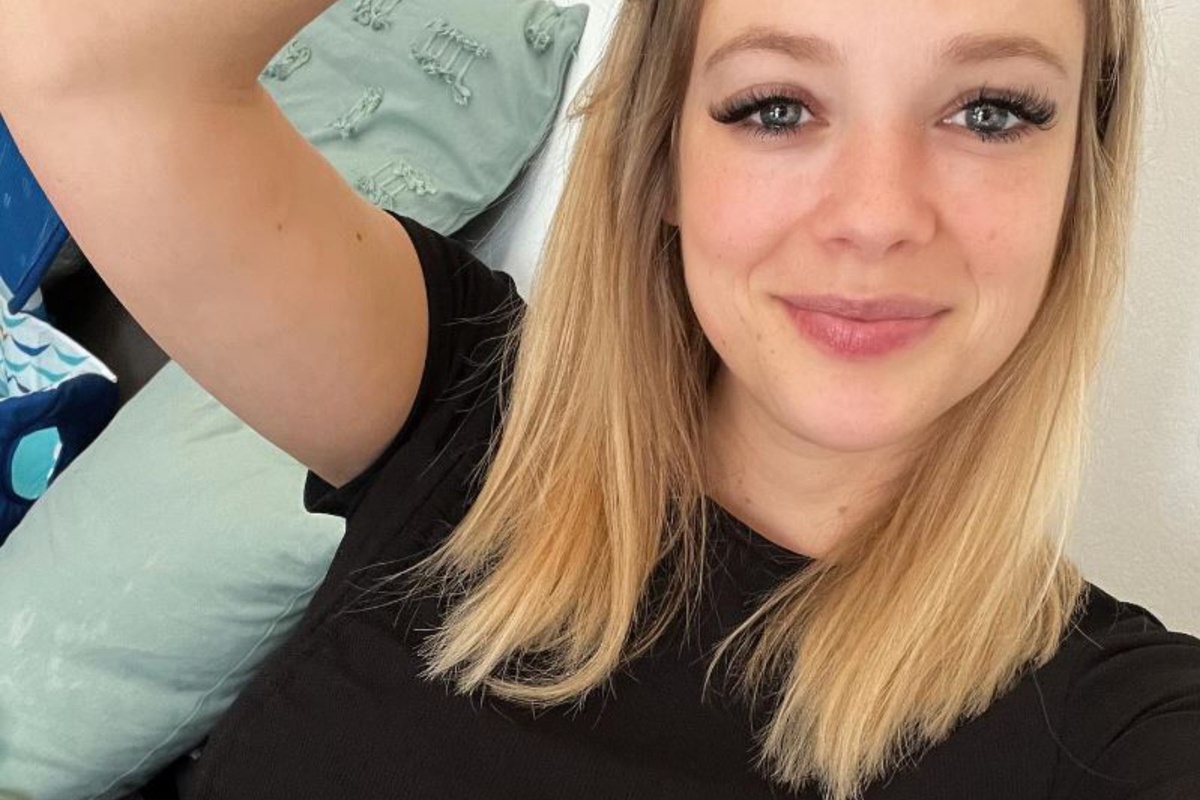 Neu-Mama Anne Wünsche dampft ab in den Malle-Urlaub und lässt ihr Baby ...