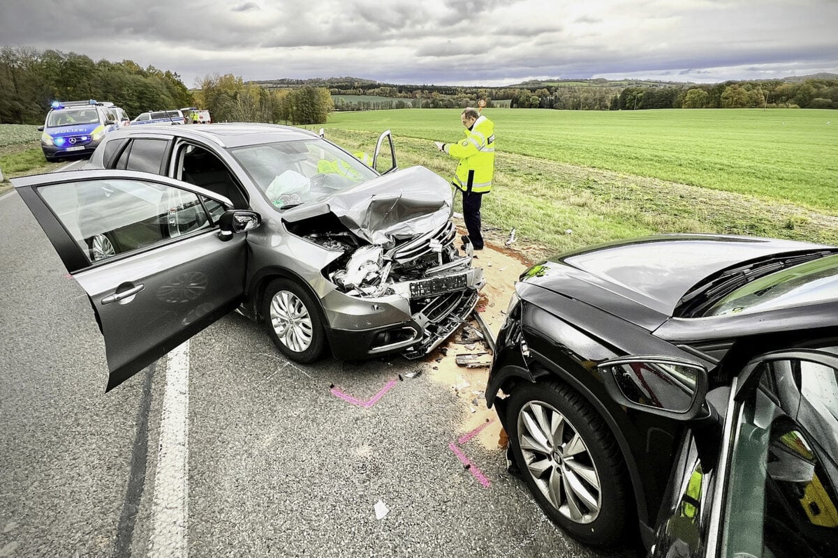 Dippoldiswalde: Drei Verletzte nach Frontal-Crash auf B170!
