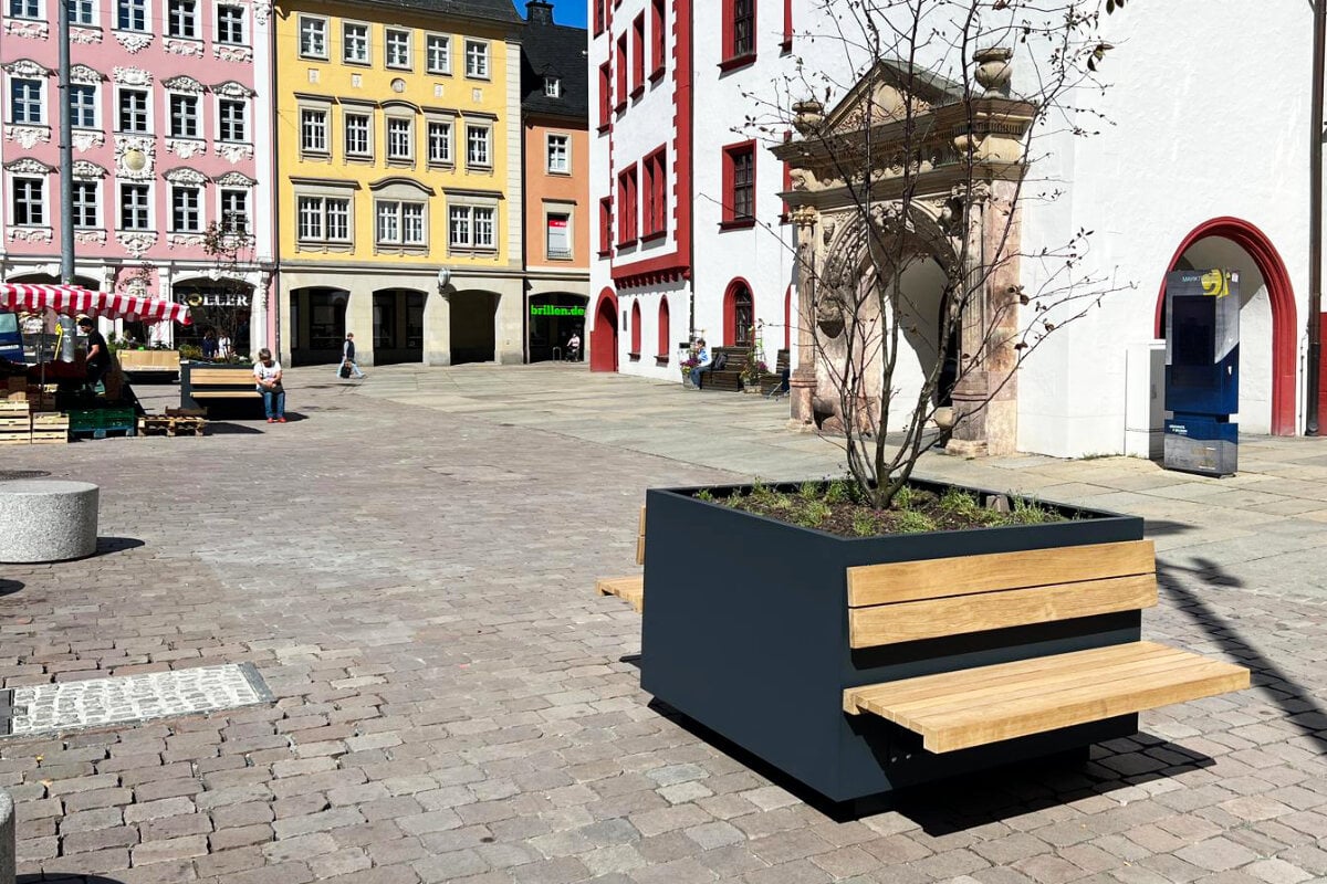 Zur Belebung der Innenstadt: Chemnitzer City bekommt neue Sitzmöglichkeiten