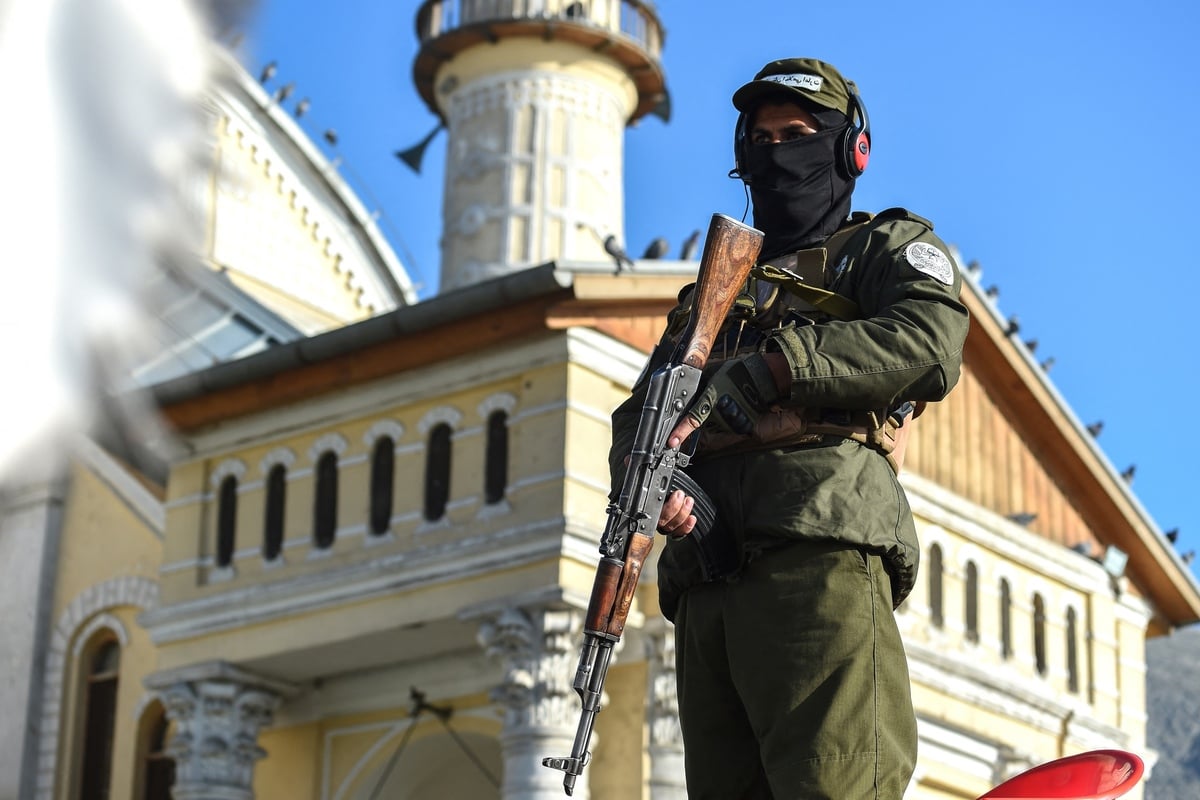 Russia scraps Taliban's "terrorist" label amid warming ties