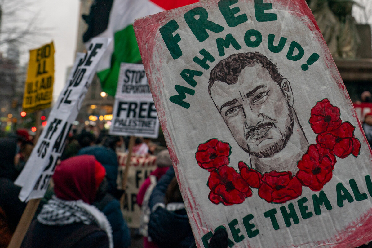 Federal judge orders Trump administration to release Mahmoud Khalil