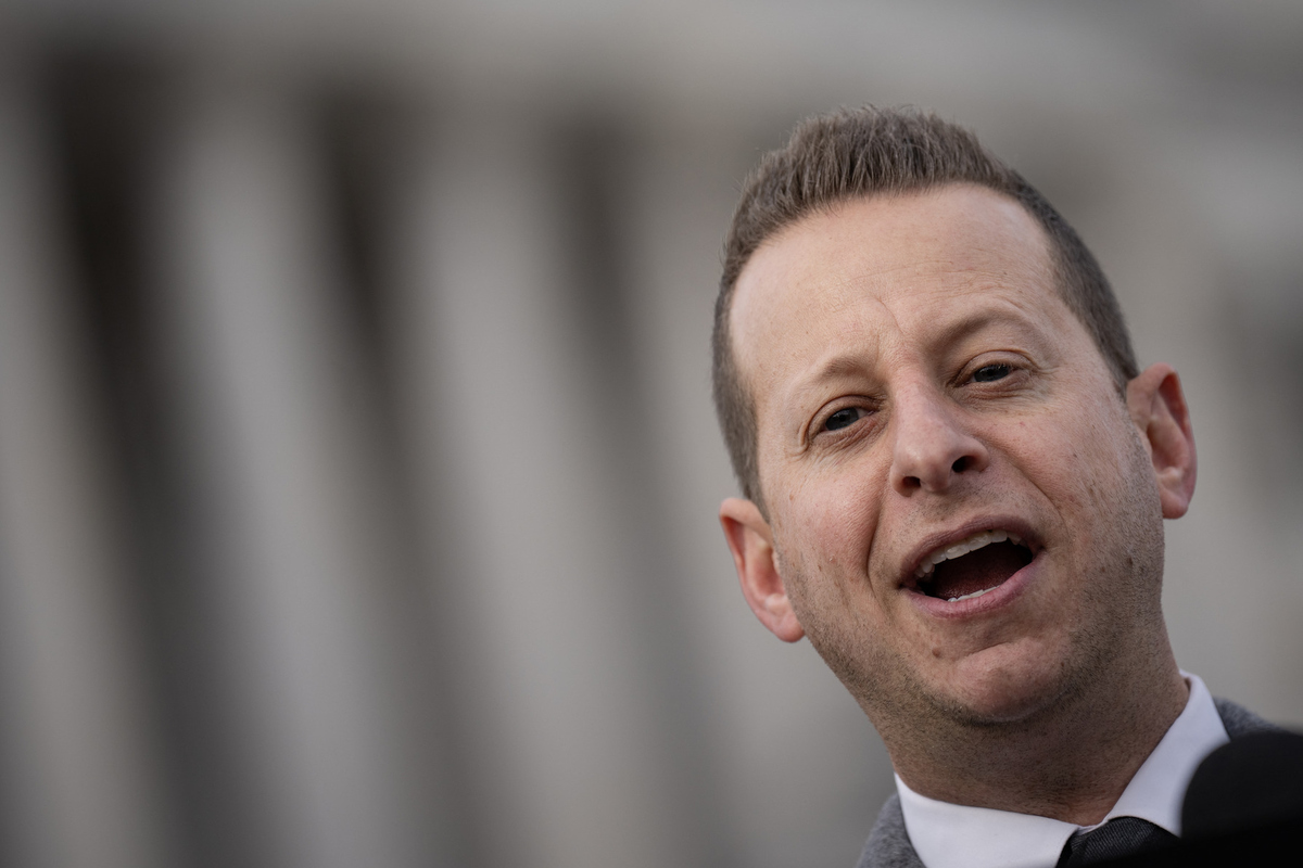 Florida representative apologizes for bizarre meme of Biden ogling ...