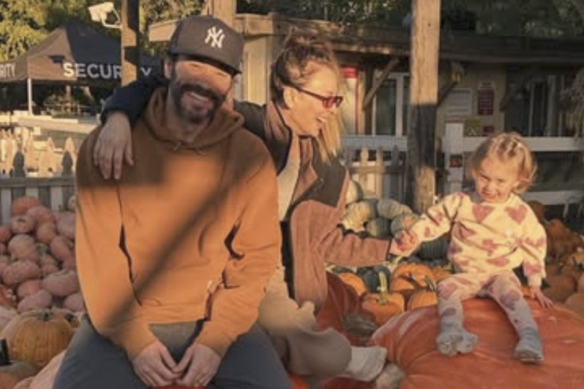 Nanu, welche Hollywood-Stars treiben sich denn hier auf dem Kürbisacker ...