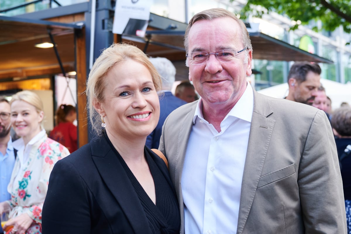 Boris Pistorius hat seine Lebensgefährtin Julia Schwanholz geheiratet!