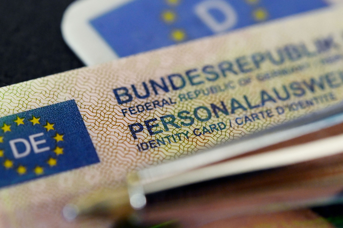 Was Kostet Ummelden Personalausweis