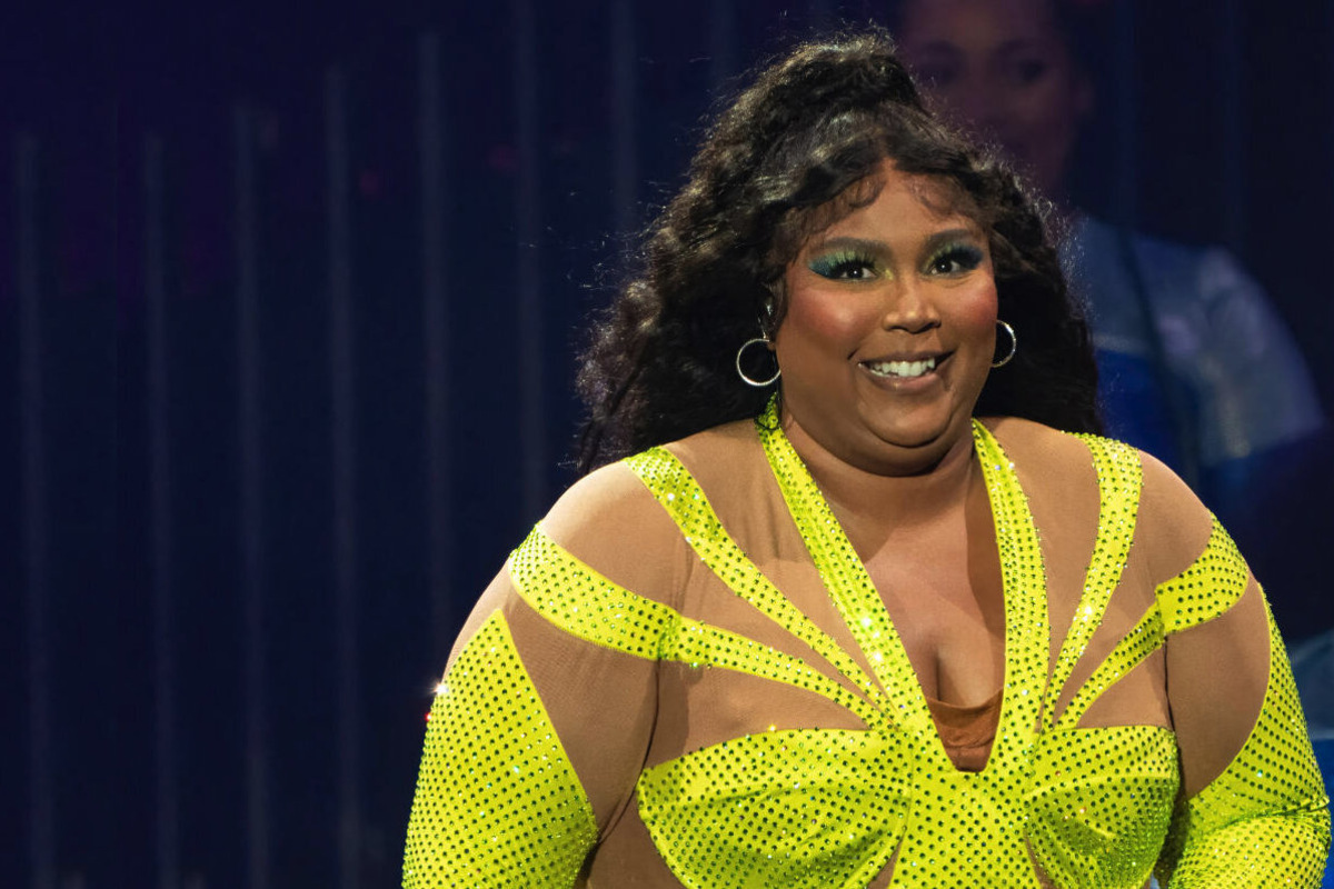 Lizzo's amazing gesture shows exactly why she deserves her People's ...