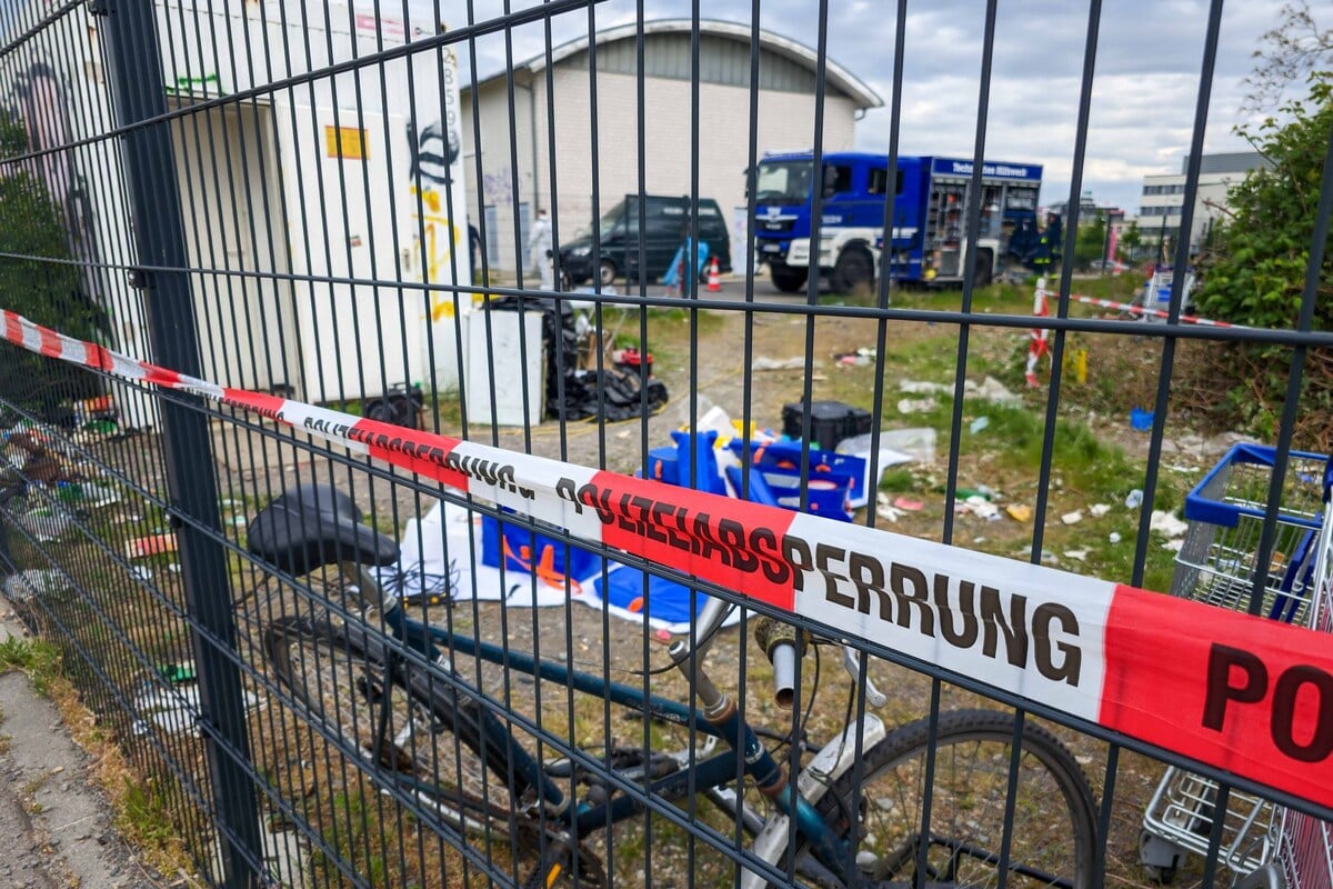 Ermittlungen nach Leichenfund in Leipzig laufen: 43-Jähriger Opfer ... Ermittlungen nach Leichenfund in Leipzig laufen: 43-Jähriger Opfer ...