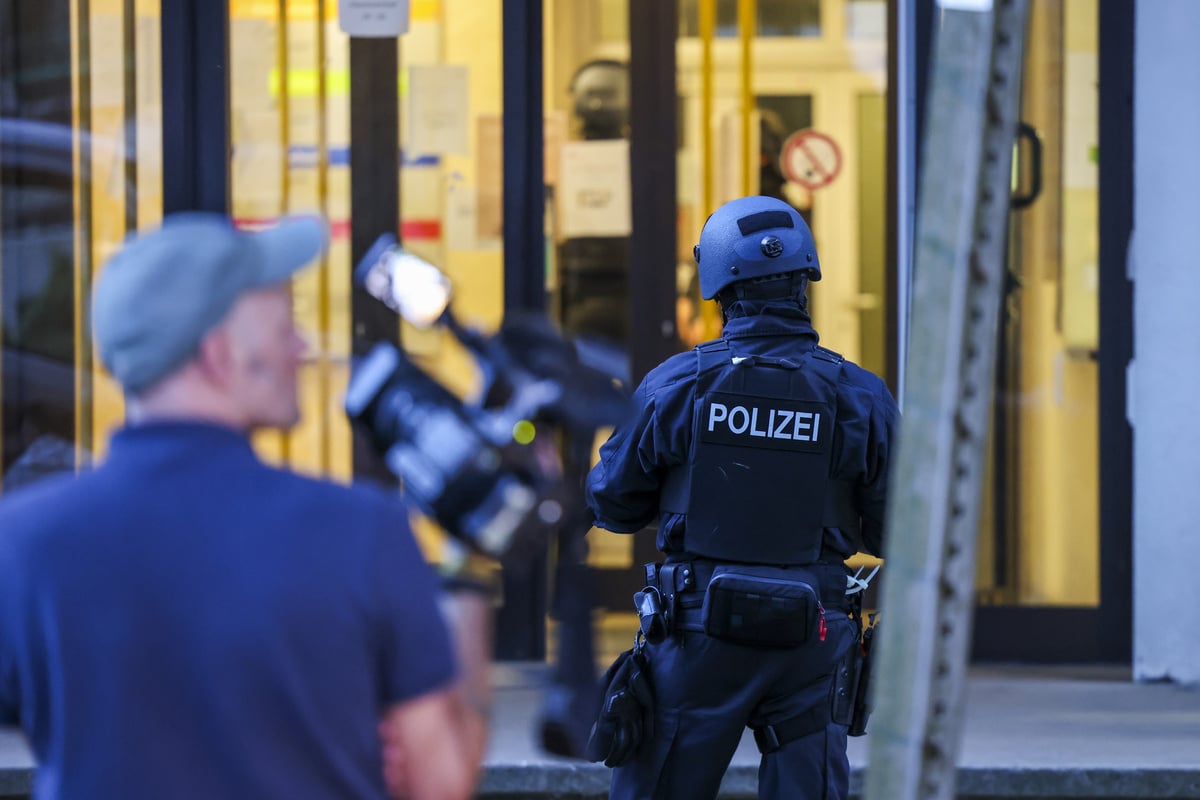 Polizeiaktion nach Anschlag in Solingen: SEK stürmt Asylheim
