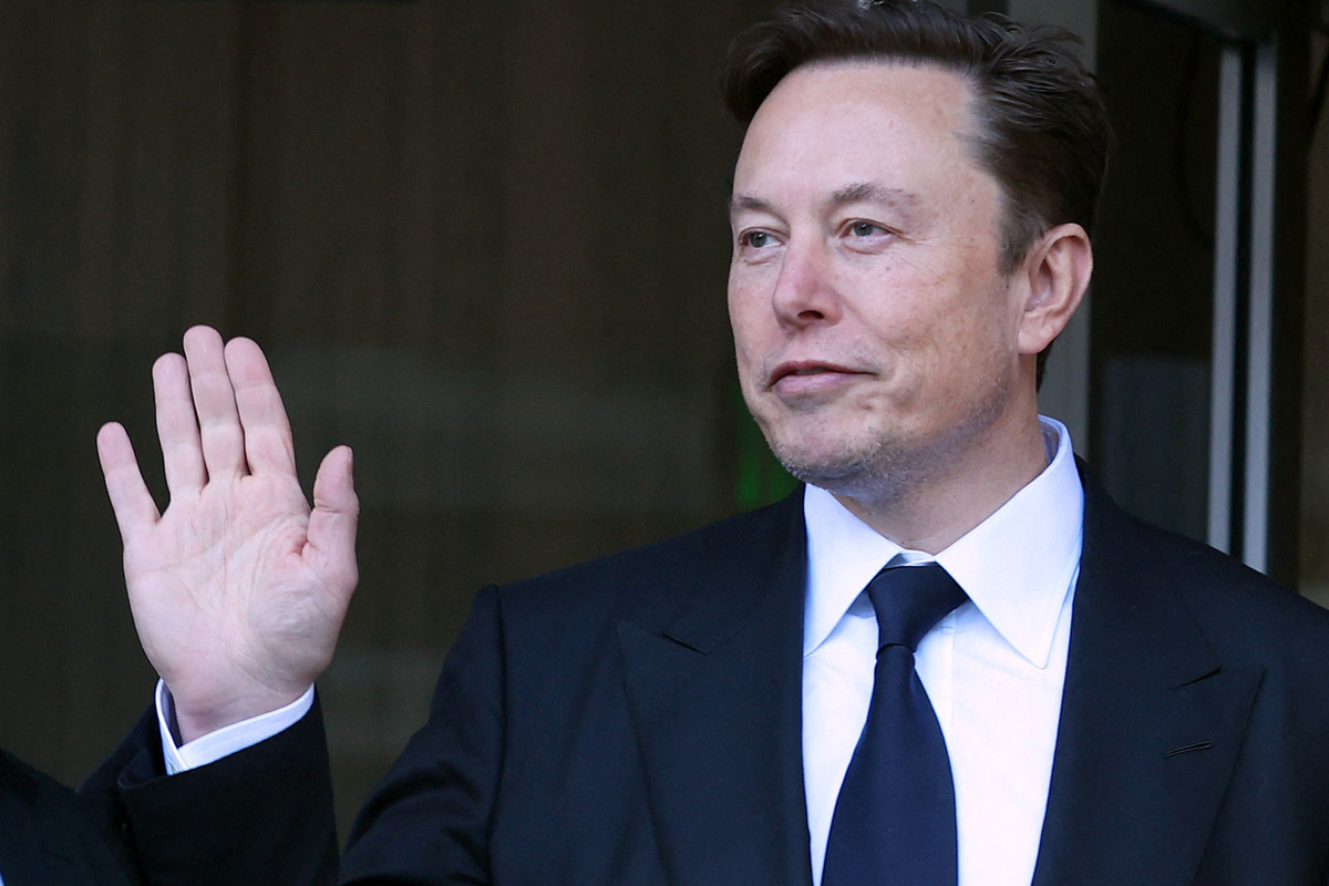 Musk makes big claim about Twitter finances in wide-ranging BBC ...