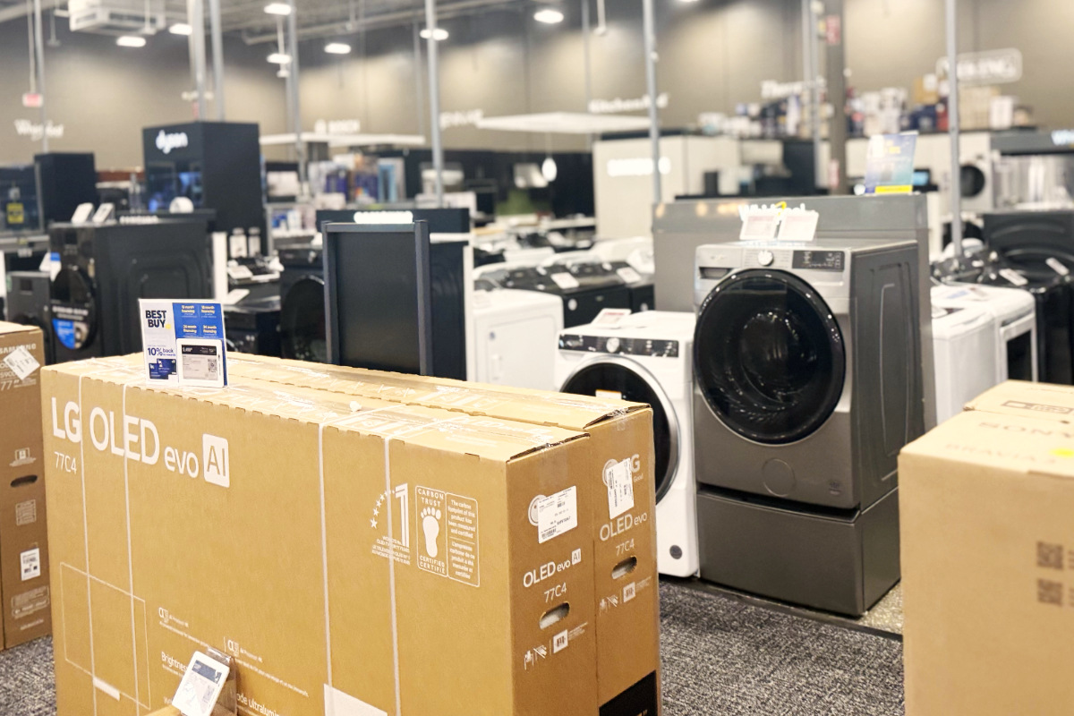 Best Buy Just Dropped New December Deals and the Savings Are Absolutely ...