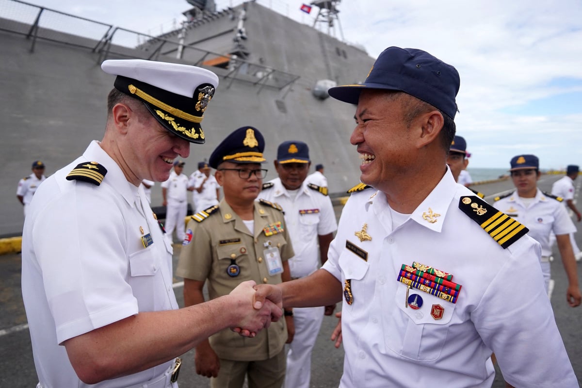US warship docks at Cambodian port close to major Chinese naval base
