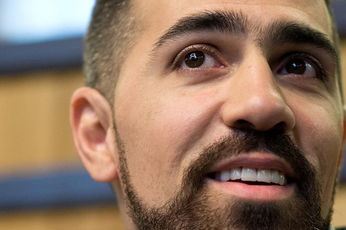 Rapper Bushido zeigt sein "Mini-Model" und die Fans schmelzen dahin