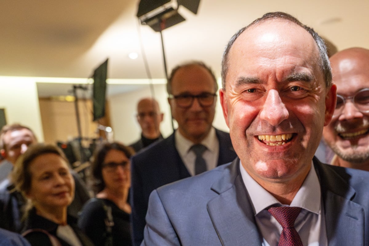 Flugblattaffäre um Hubert Aiwanger von Freien Wählern: Ermittlungen ...