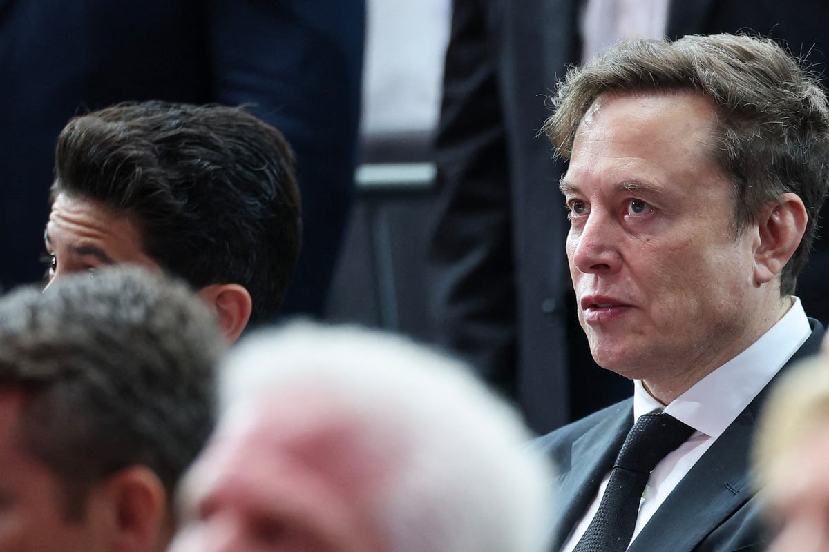 Elon Musk threatens to seize custody of one-year-old son in nasty spat ...