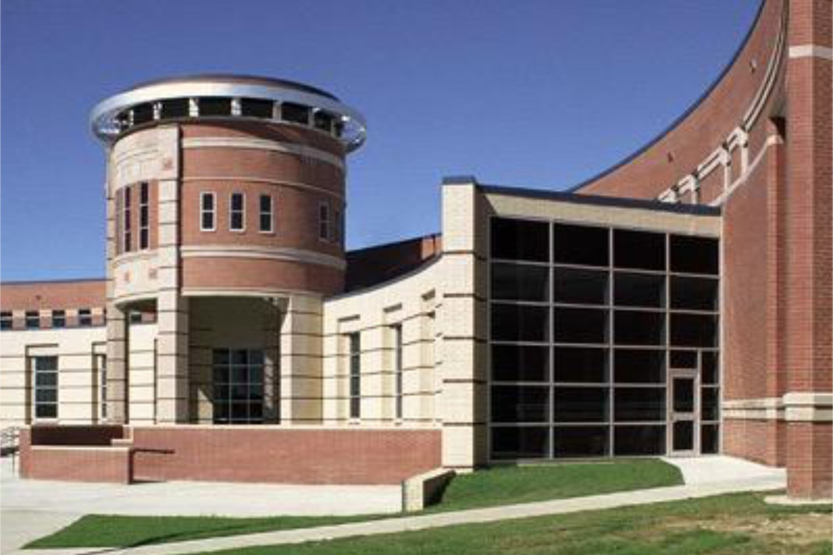 Darryl George: Texas judge rules against Black teen's hair ...