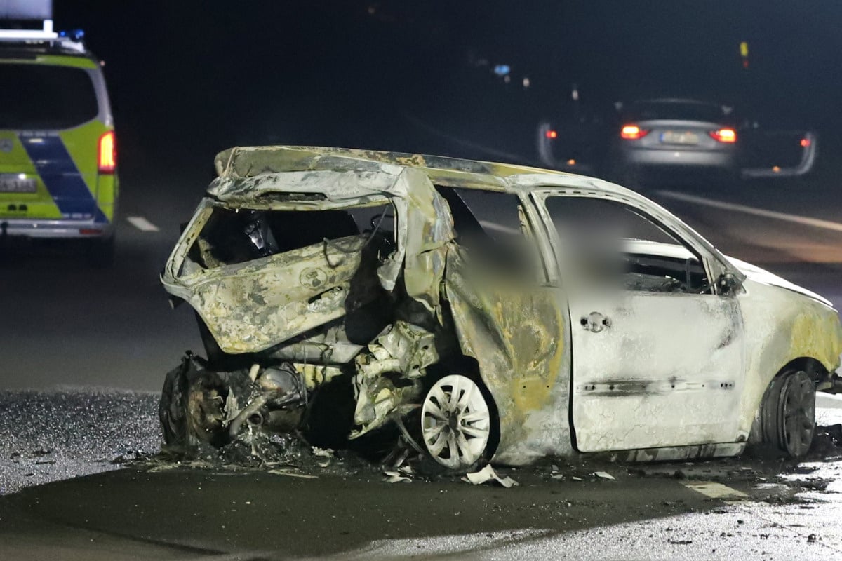 Obduktion nach Unfall auf A555 bringt Klarheit: Mutter (49) und Tochter (23) verbrennen in den ...