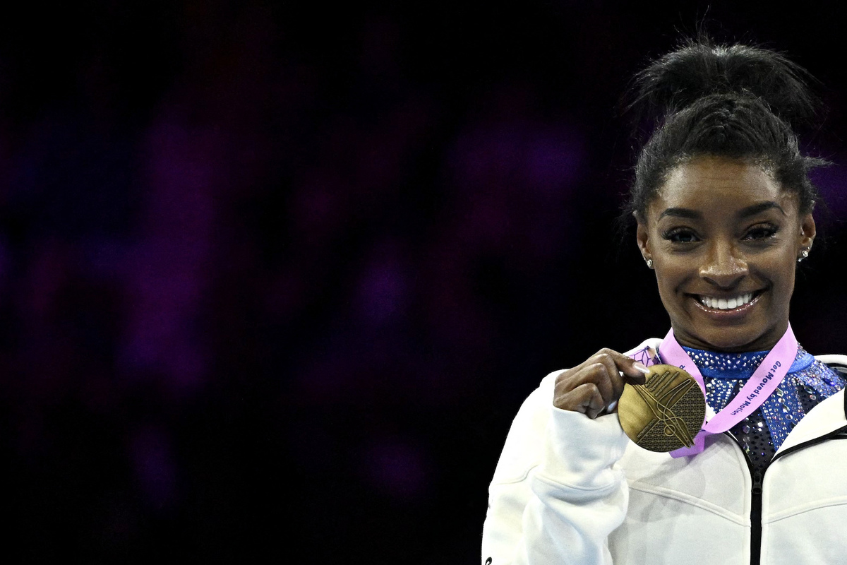 Simone Biles wins history-making 21st world title with all-around ...