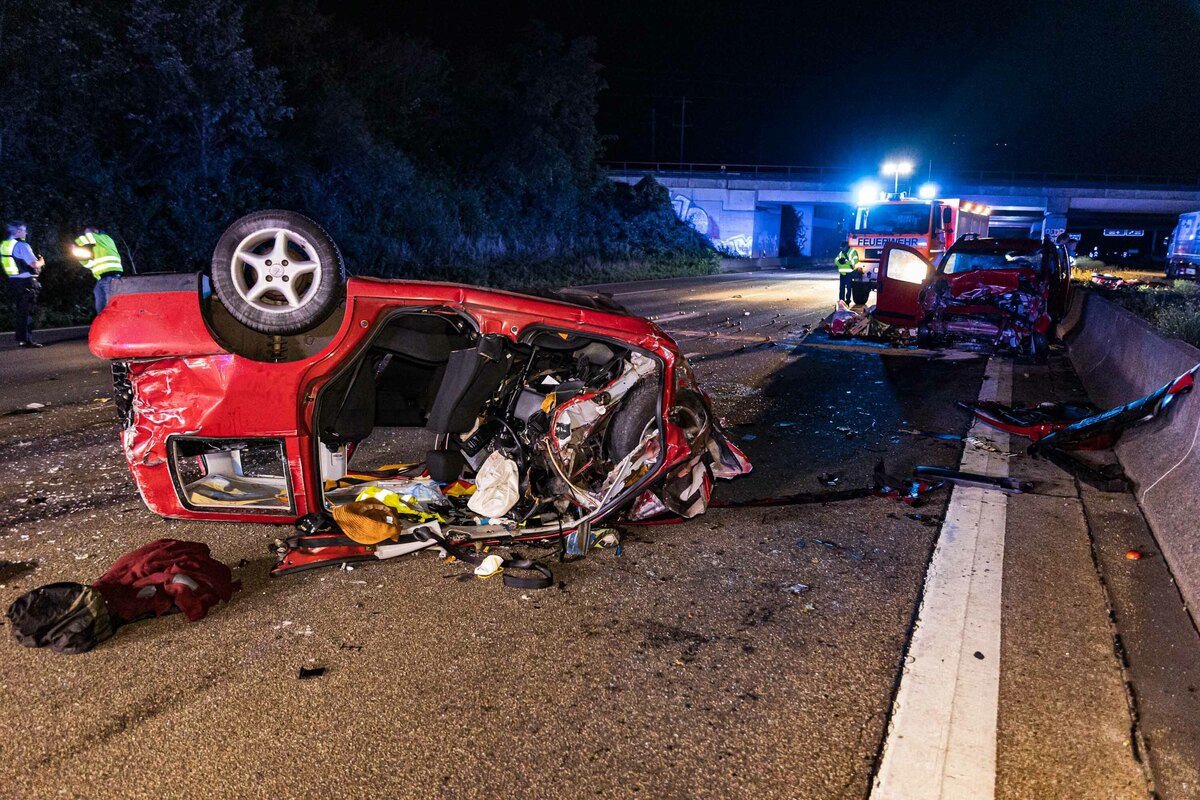 Tödlicher Unfall auf A4: Zwei Menschen verstorben | TAG24