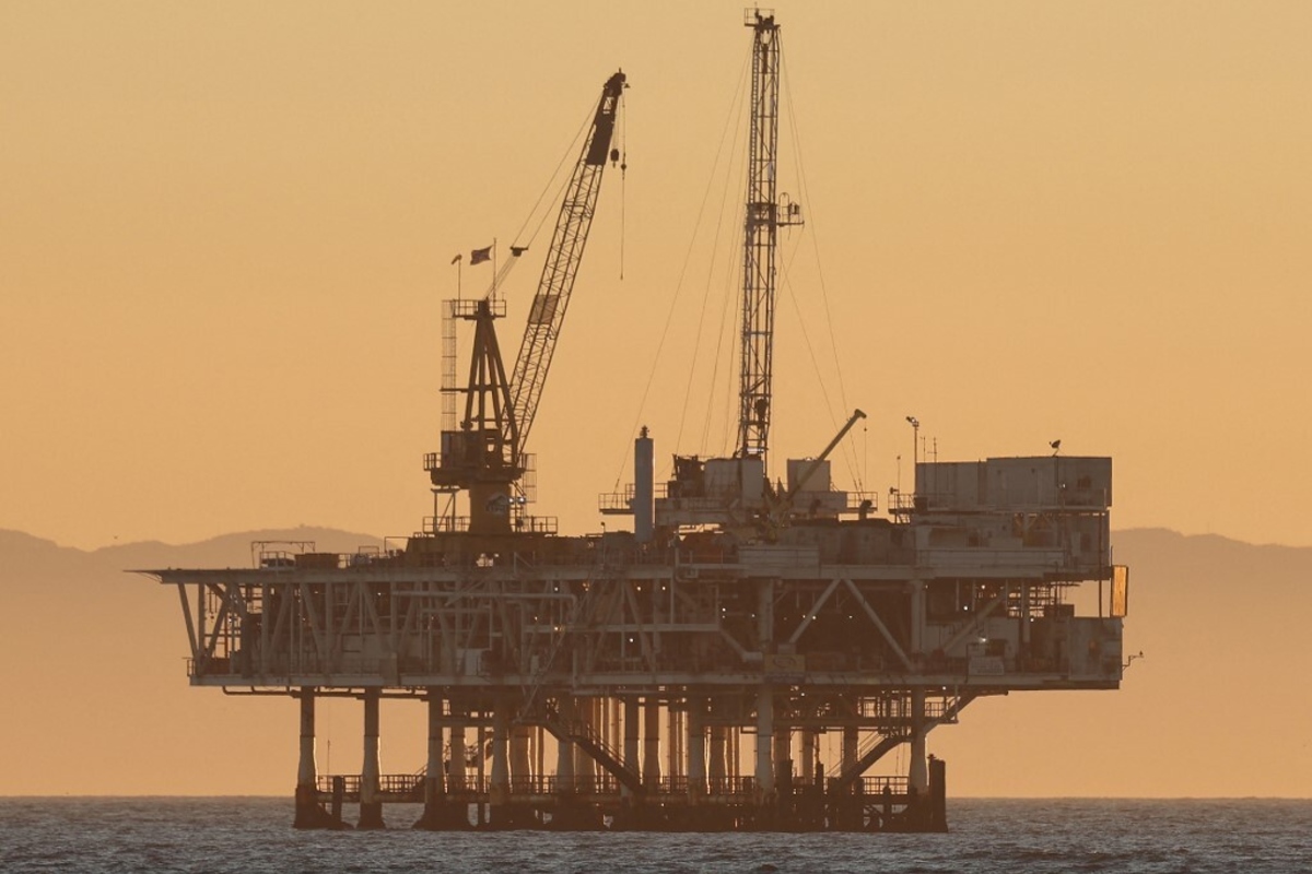 Environmental groups launch first green lawsuits against new Trump ...