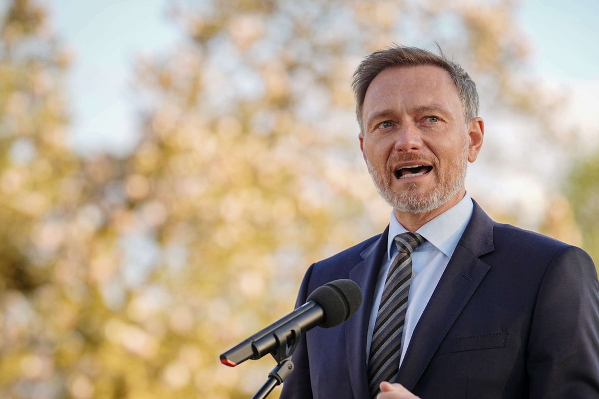 "Lügner" und "Kriegs-Treiber": Christian Lindner wird bei Rede massiv ...