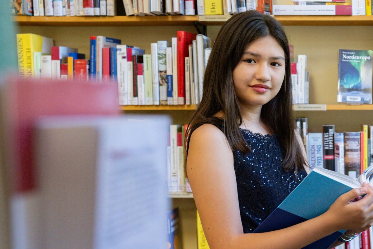 Elfjährige mit Abitur: Deutschlands jüngste Abiturientin will jetzt an ...