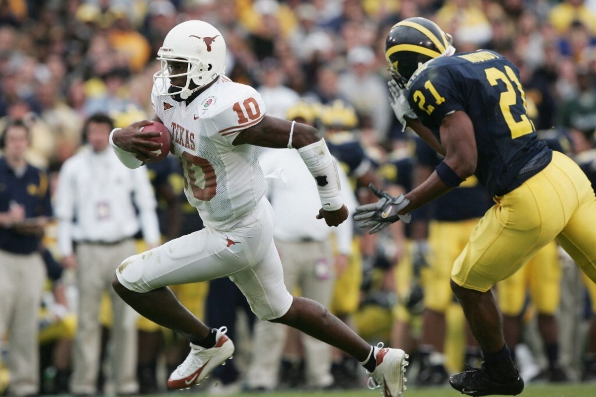 Texas Longhorns' SEC realignment promises epic college football showdown