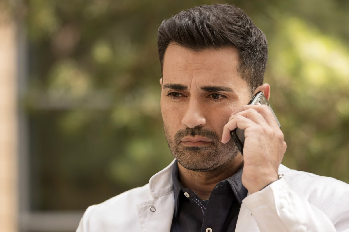 „Dr. Ilay Demir in ‚In aller Freundschaft‘ steckt in Schwierigkeiten ...