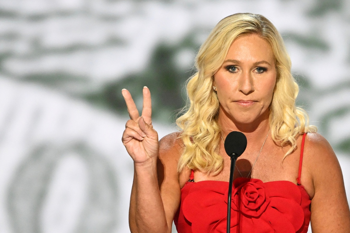 Marjorie Taylor Greene asks MAGA fans for beer money in quickly deleted ...