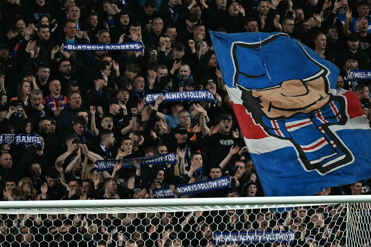 Crazy protest action at first division match! Ultras react to club ...