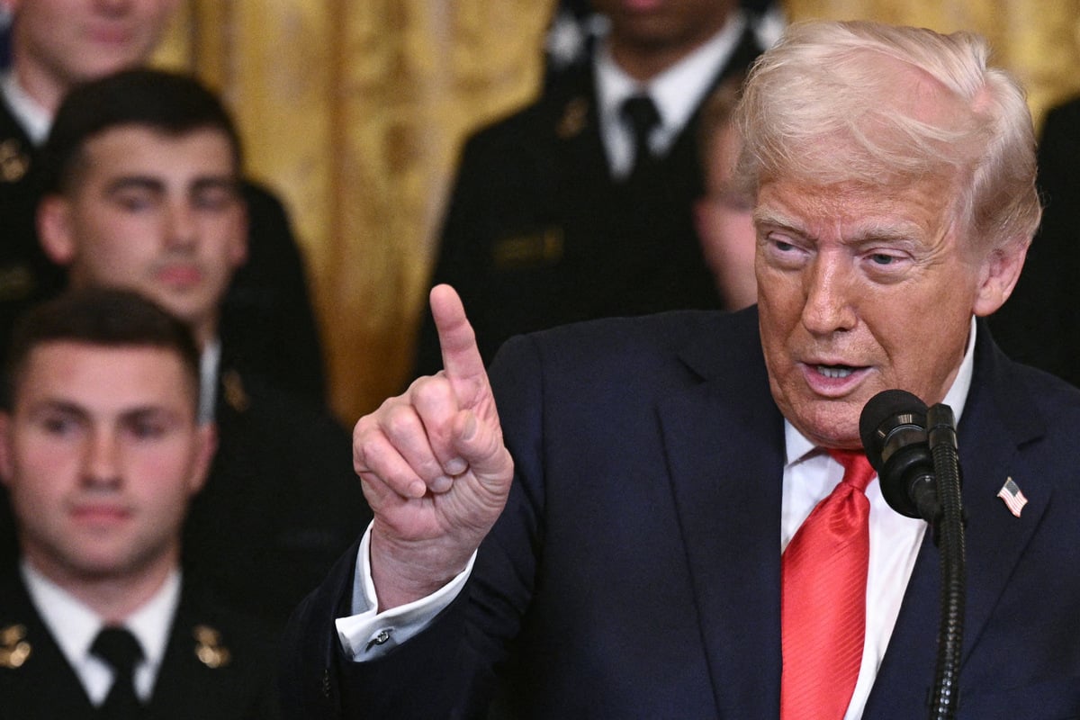 Trump goes viral with attempt to say "MAGA" slogan in Spanish