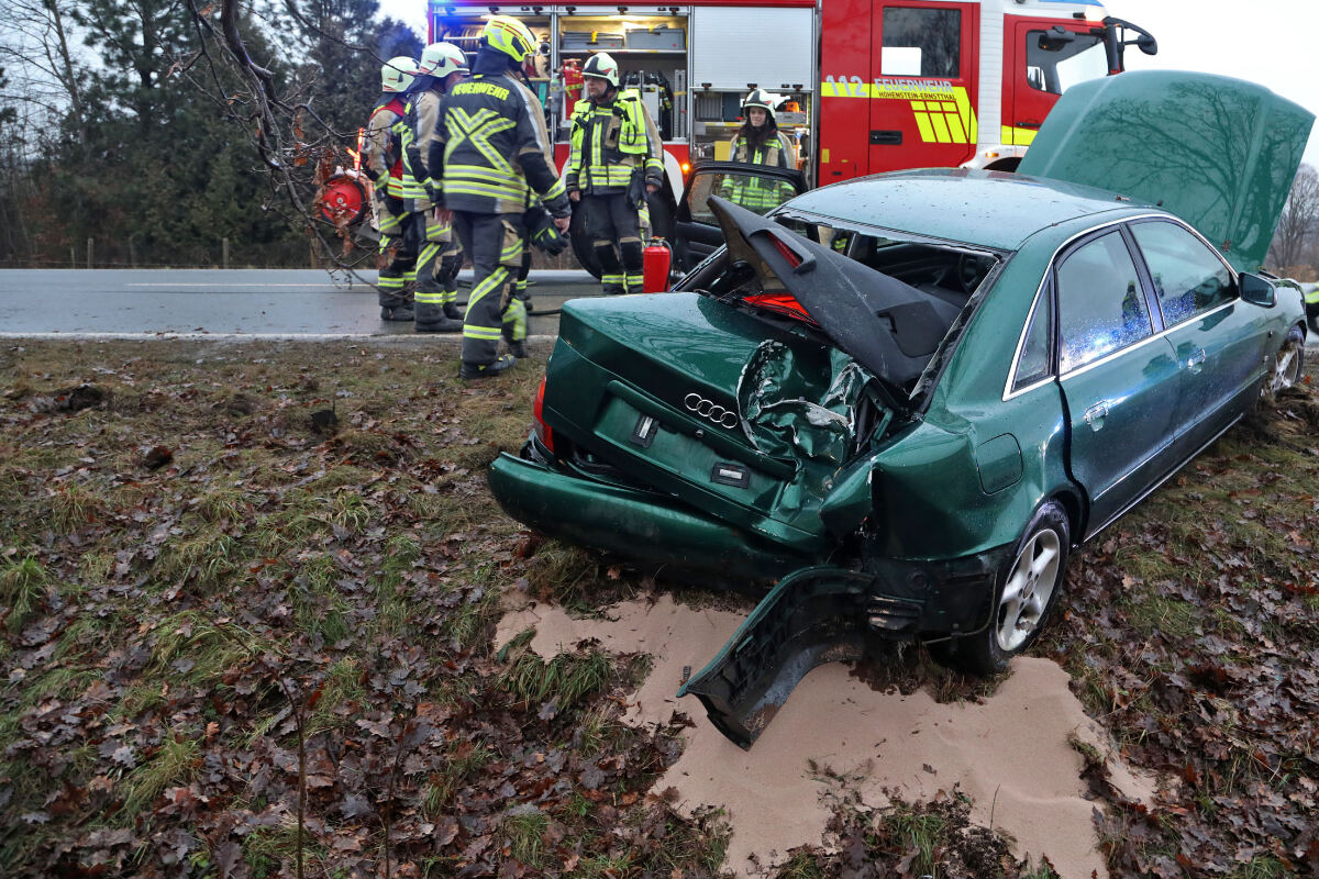 Schwerer Unfall bei Hohenstein-Ernstthal: War es ein illegales Rennen? Schwerer Unfall bei Hohenstein-Ernstthal: War es ein illegales Rennen?