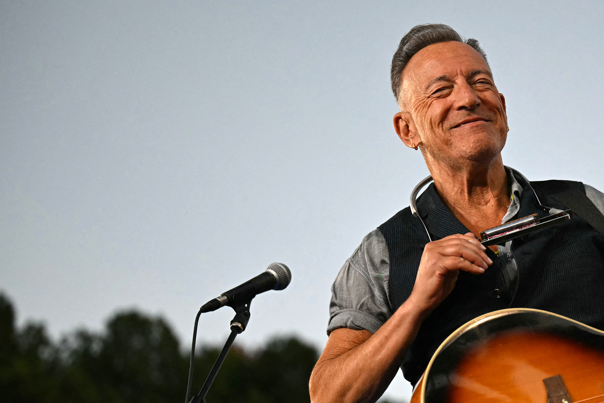 Bruce Springsteen digs into the vault to rewrite "lost" 1990s era in ...