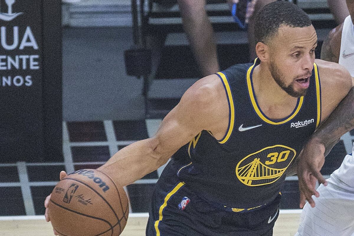 NBA: Suns’ streak finally burns out as the Warriors win big at home | TAG24