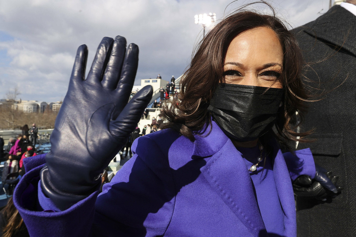 Vogue Cover Controversy Kamala Harris Gets A Special Print Edition