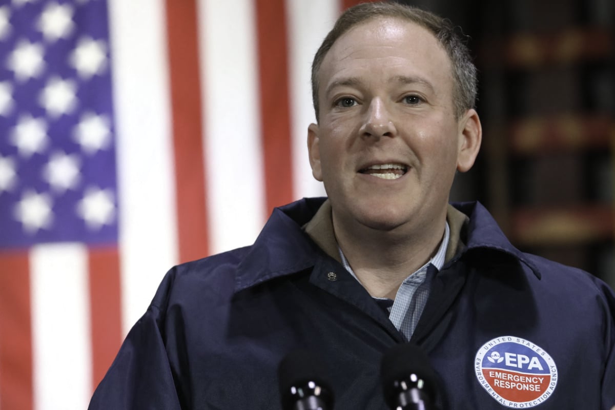 EPA employees accuse Trump administration of "ignoring" science in ...