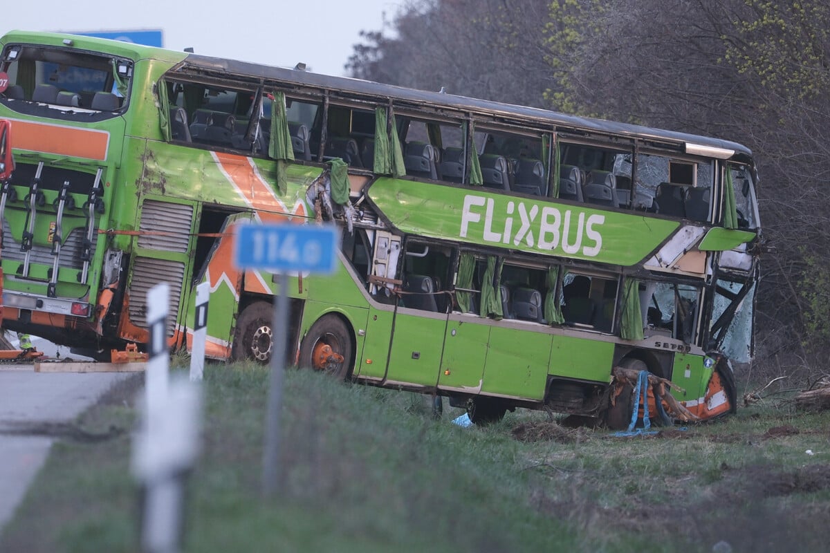 Unfall A9: Ein Jahr nach tödlichem Flixbus-Unfall - So steht es um die ...