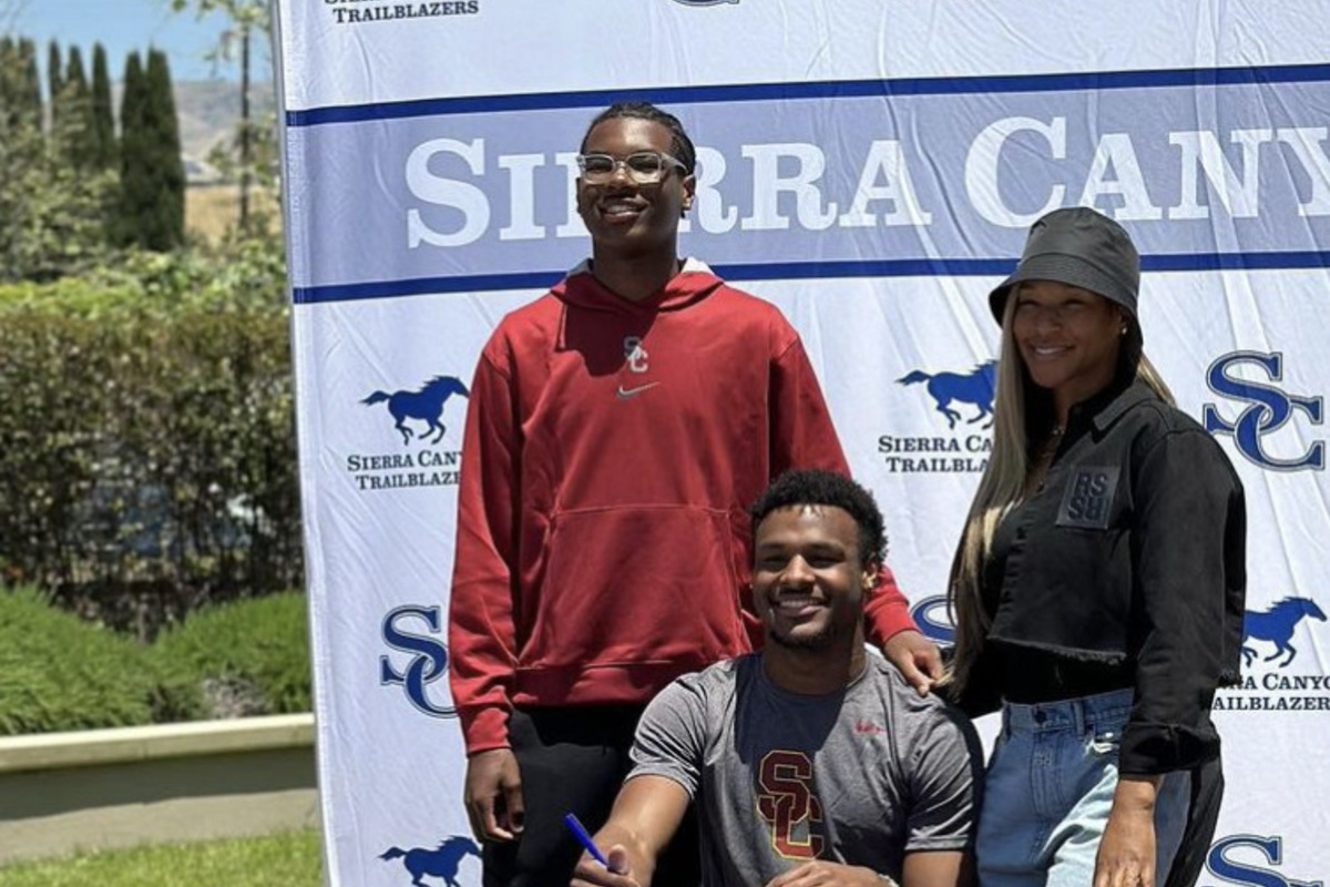 LeBron James sheds "gangsta tear" as Bronny James signs on the dotted ...