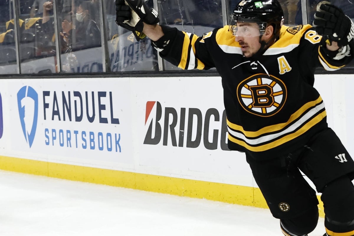 NHL Playoffs: The Bruins bruise the Capitals to take a commanding lead ...