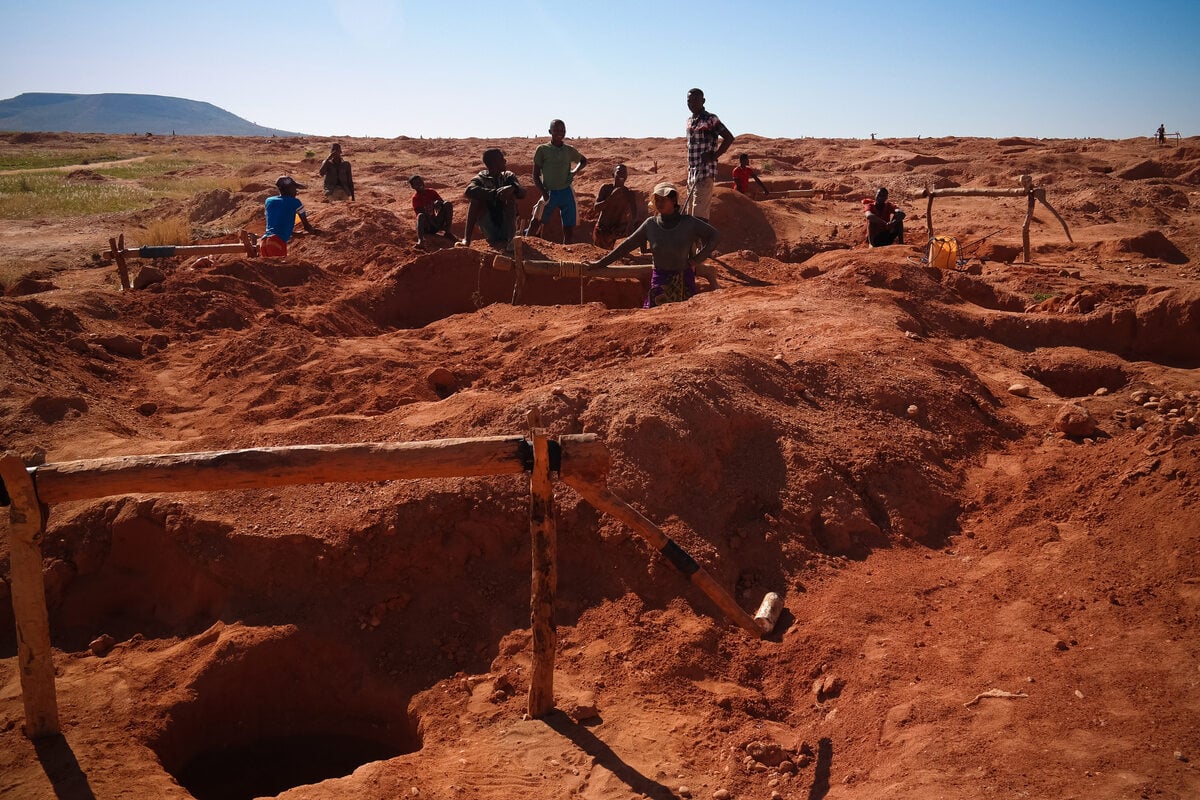 At least 50 dead after mine collapse in the Congo