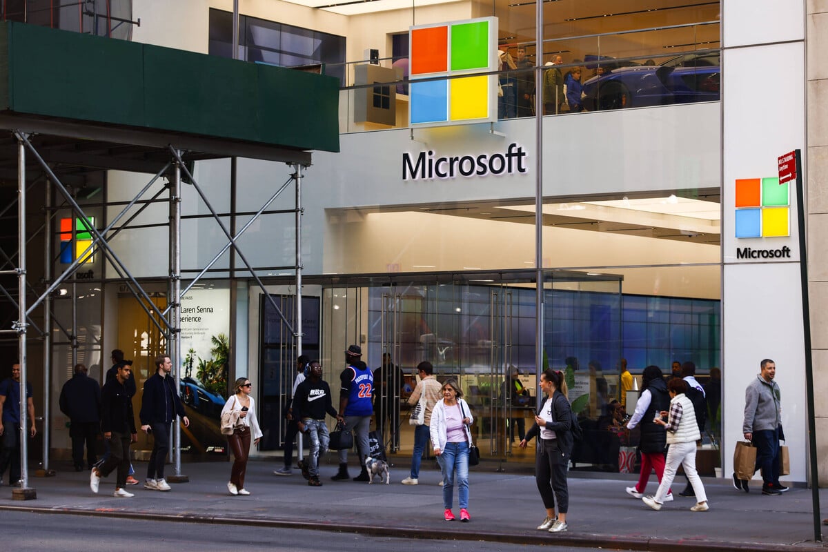 Hundreds of Microsoft-run gaming studio employees are forming the ...