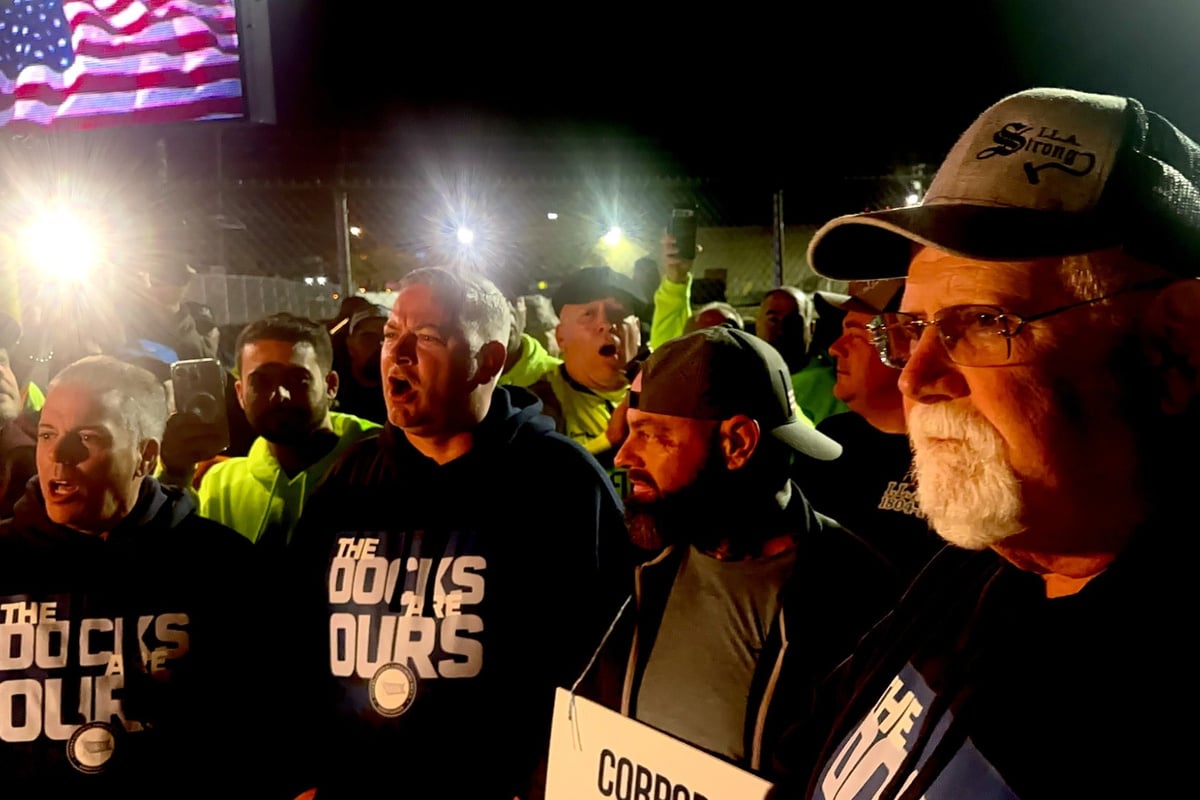 Dockworkers launch historic strike across East and Gulf Coast: "Nothing ...