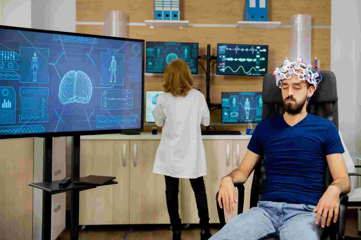 New brain tech helps paralyzed people write with their minds!