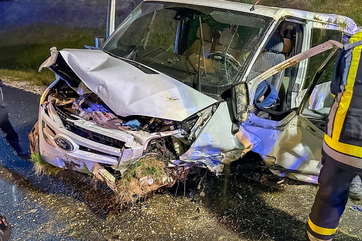 Unfall A8: Massen-Crash auf A8 - Am Anfang stand ein missglücktes ...