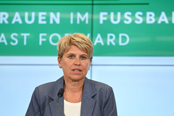 Doris Fitschen (†56) ist tot! DFB trauert um Europameisterin und Ex ...