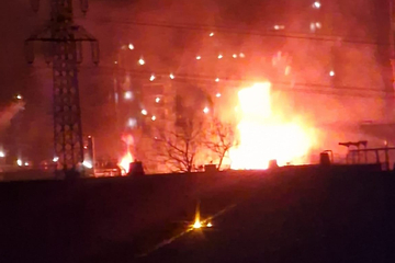 Neustadt an der Donau: Explosion und Feuer in Raffinerie von Bayernoil ...