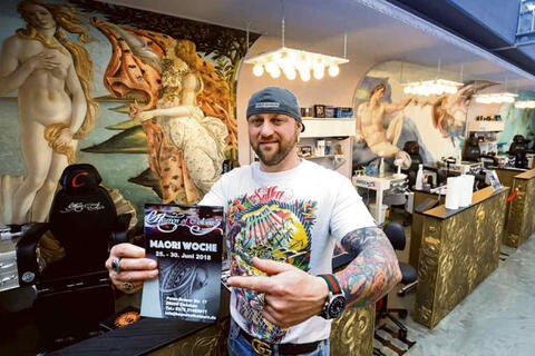 Echte Maoris tätowieren in Zwickau bei Randy Engelhard